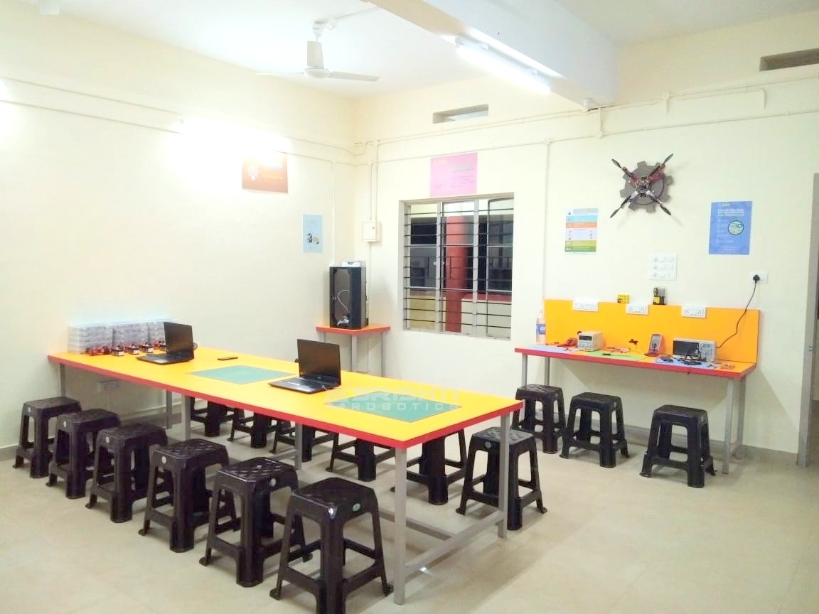 Robotics Stem Lab Setup For Schools