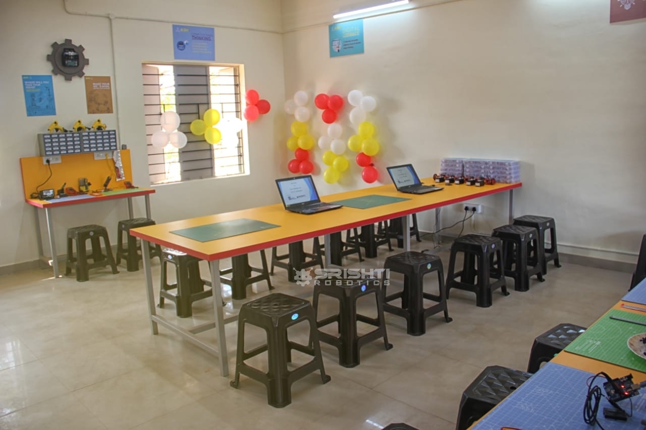Robotics / STEM Lab Setup for Schools Robotics / STEM Lab Setup for Schools